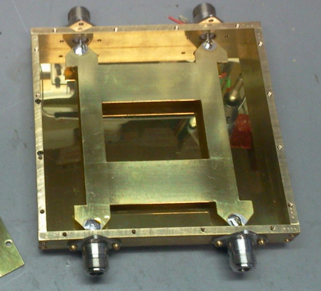 DF1SR hybrid pics and test – The PA3CSG website